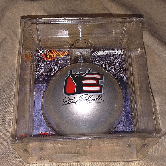 Nascar | Holiday | Vintage Nascar Dale Earnhardt Christmas Tree ...